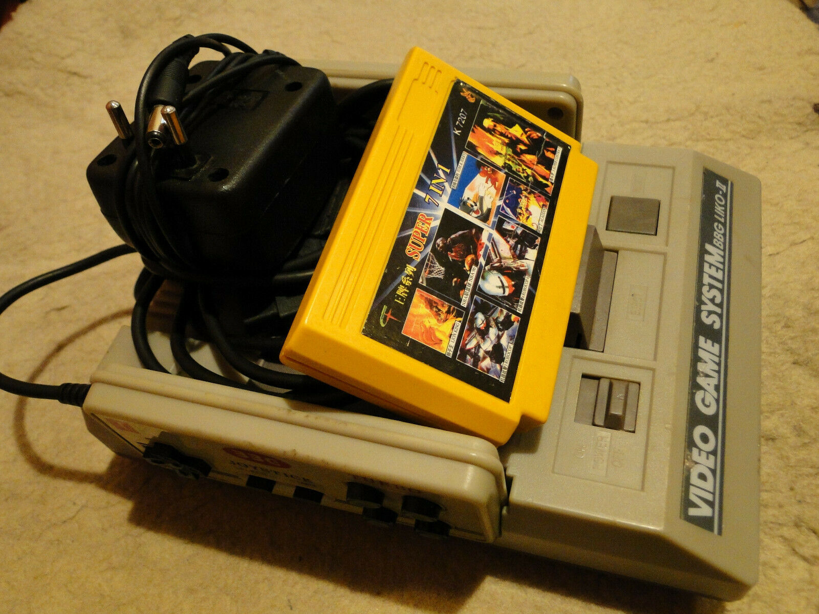 Vintage Video Game System Bbg Liko Ii Dandy Famicom Clone Video Game Consoles