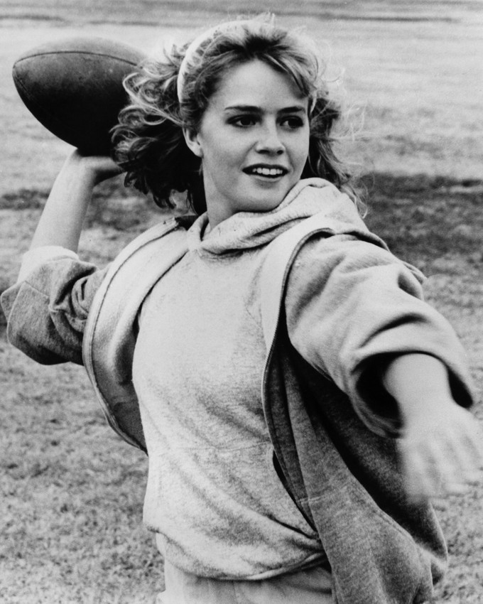 Elisabeth Shue in The Karate Kid throwing American football 8x10 Photo ...