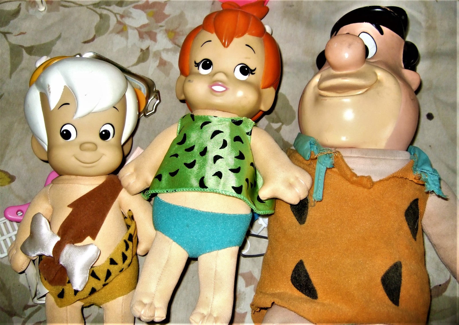 Flintstones - Fred, Bam Bam and Pebbles (Set of 3 Plush toys) - Other ...