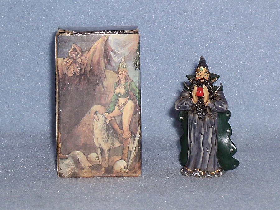 W.U.I Myths & Legends Wizard Figurine Summit and 50 similar items
