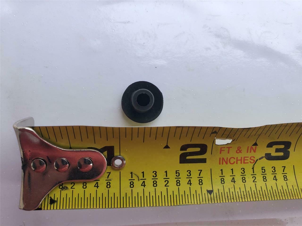 5 Lot OEM GM Trunk Deck Lid Panel Moulding Clip Cap Rubber Drain Plug ...