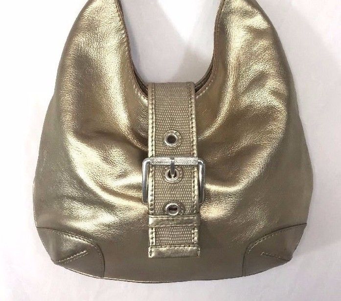 Michael Kors Gold Metallic Handbag | semashow.com