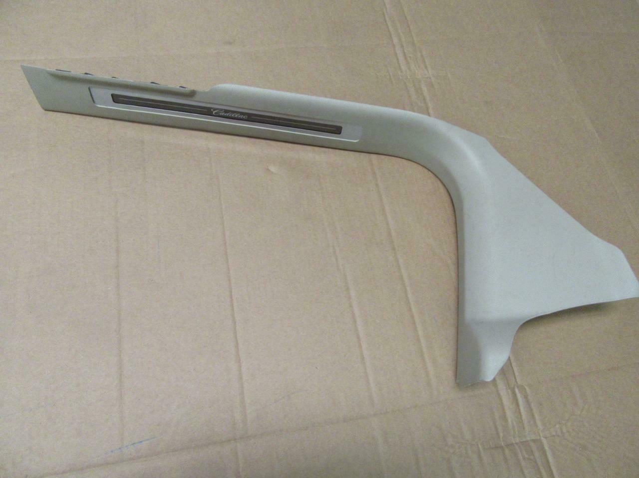 OEM 2015-2018 Cadillac Escalade Glow Kick Panel Molding Door Sill Shale ...