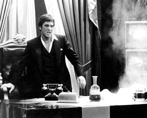 Al Pacino looks at cocaine on his desk classic scene Scarface 11x14 ...
