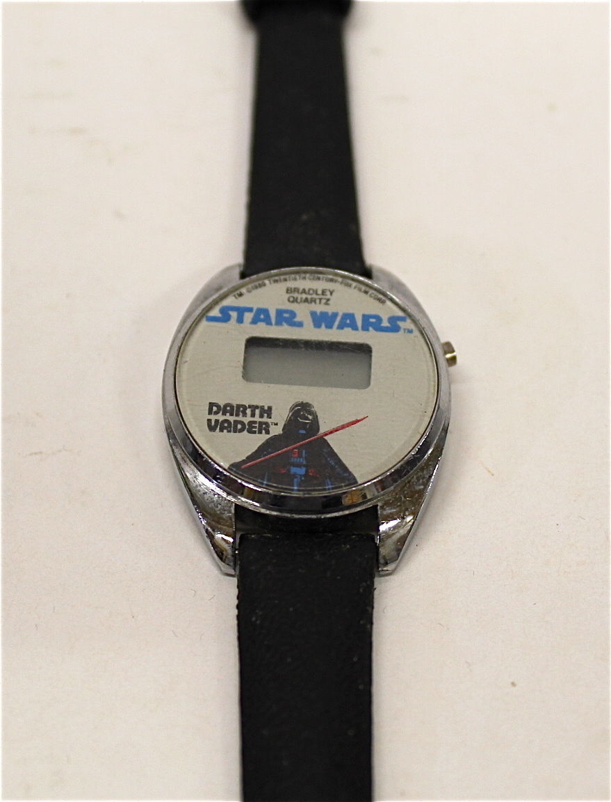Star Wars Darth Vader Vintage LCD Bradley 1980 Wrist Watch Leather ...