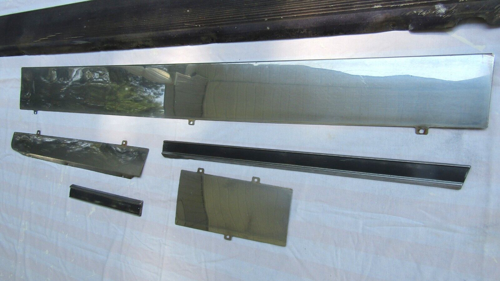1968 BUICK RIVIERA RIGHT HAND LOWER ROCKER PANEL SIDE MOLDING - Body ...