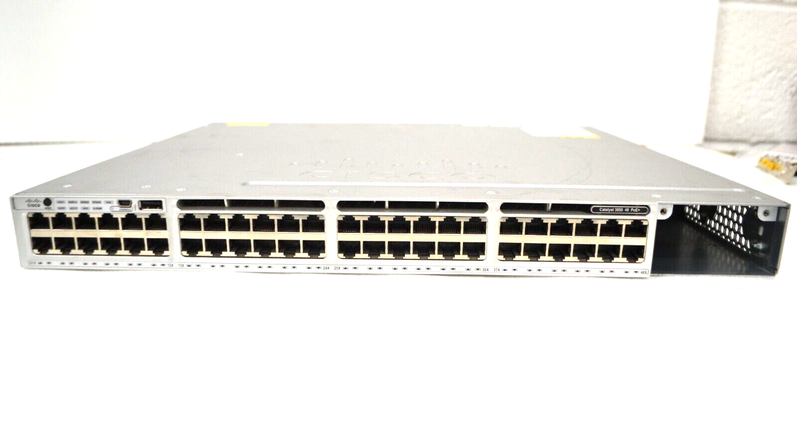 Cisco Catalyst 3850 48 PoE WS-C3850-48P Switch NO Power Supply ...