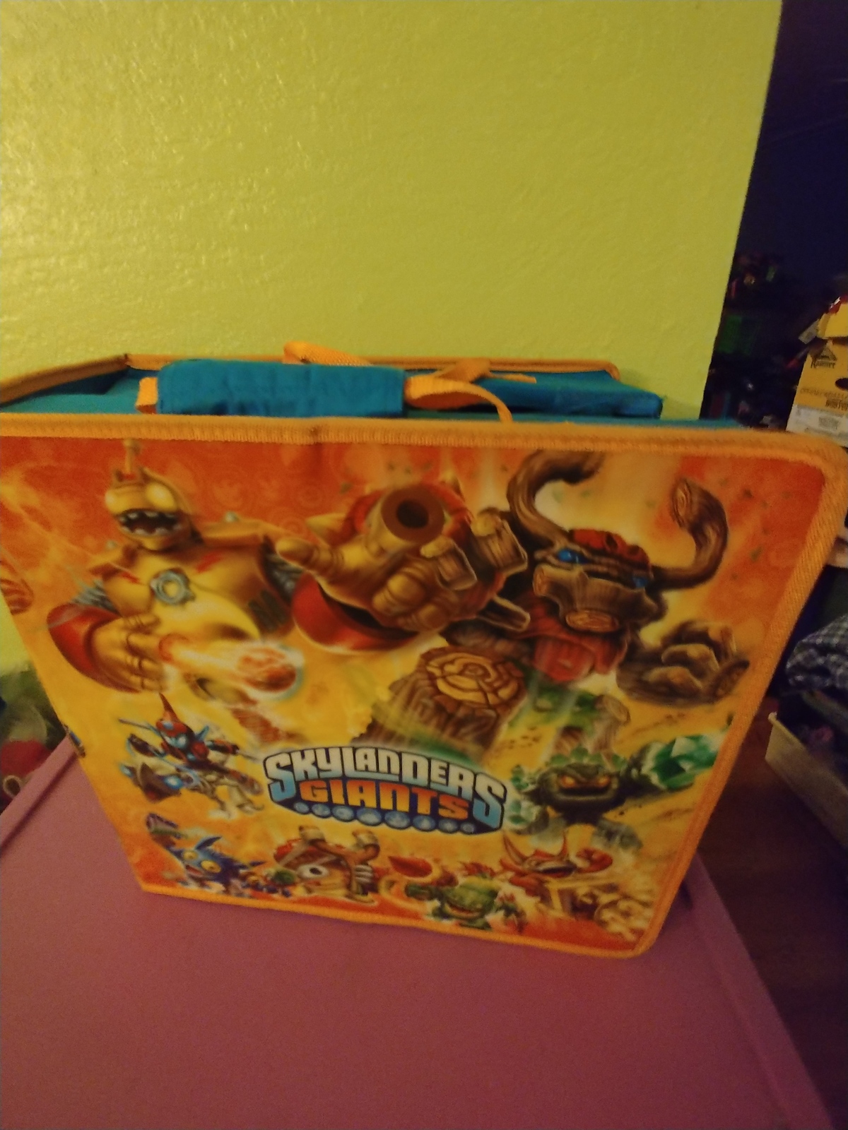 Skylanders Swap Force Trap Team Spyro Imaginators Display Case Storage ...