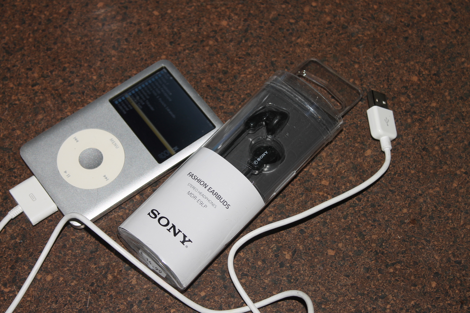 Apple iPod Classic 6th Generation 120GB A1238 - Space Gray- With ...