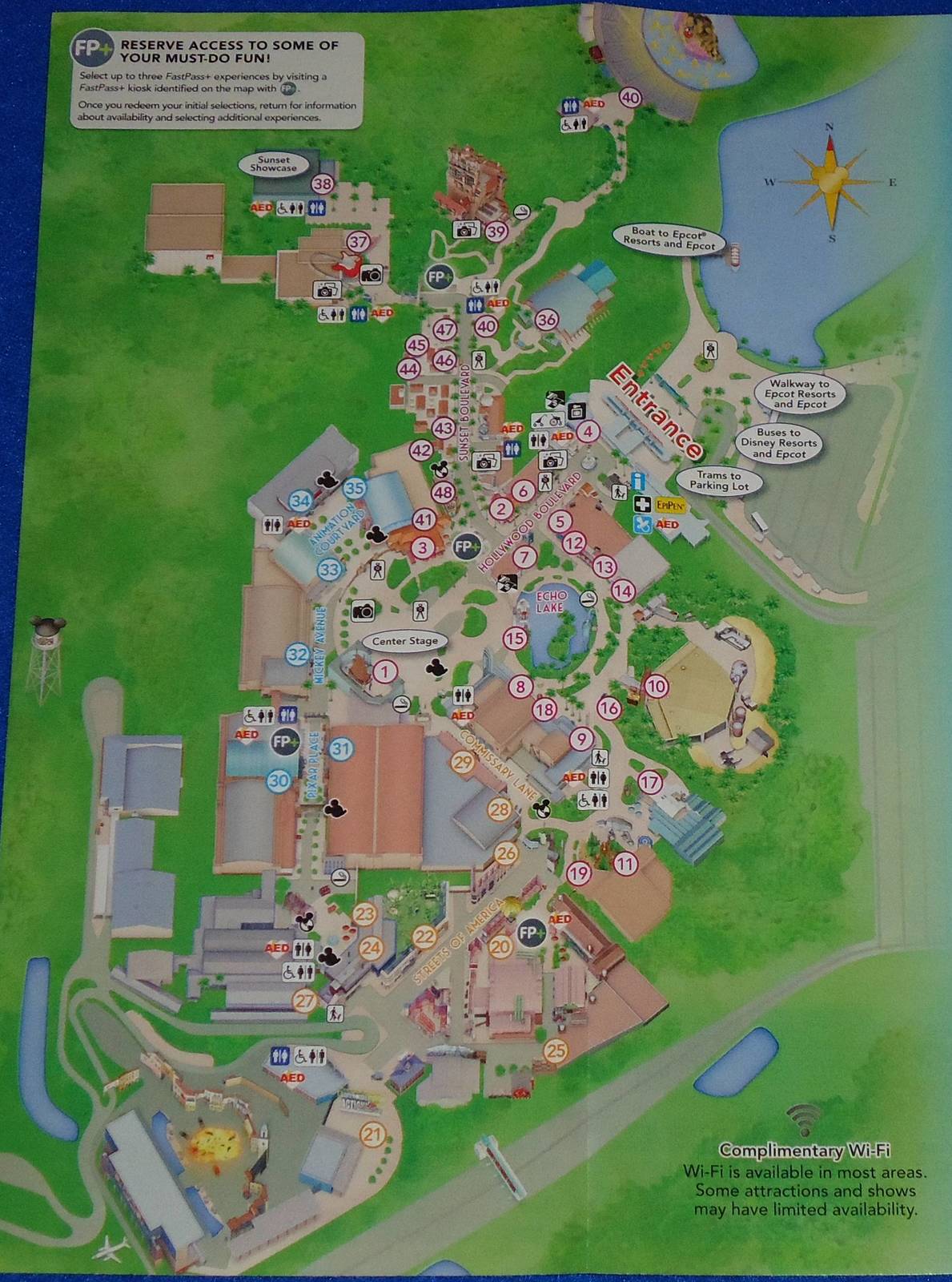 "WALT DISNEY" HOLLYWOOD STUDIOS BROCHURE THEME PARK GUIDE MAP STAR WARS ...