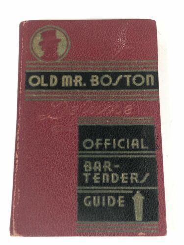 Old Mr Boston Deluxe Official Bartenders Guide Vintage Printing Mde In USA - Kitchen & Home