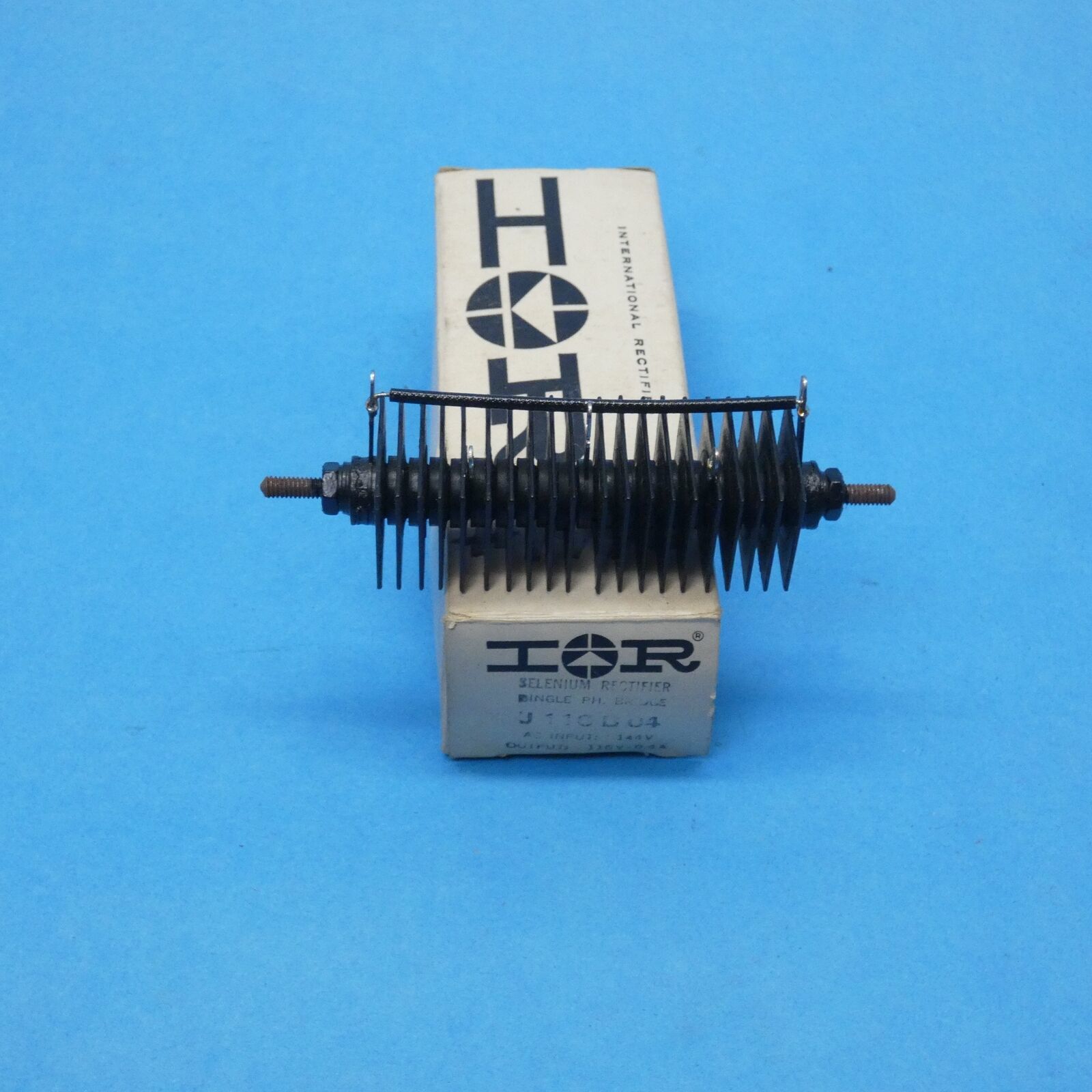International J116B04 Power Selenium Rectifier 144 VAC X 116 VDC 0.4 ...