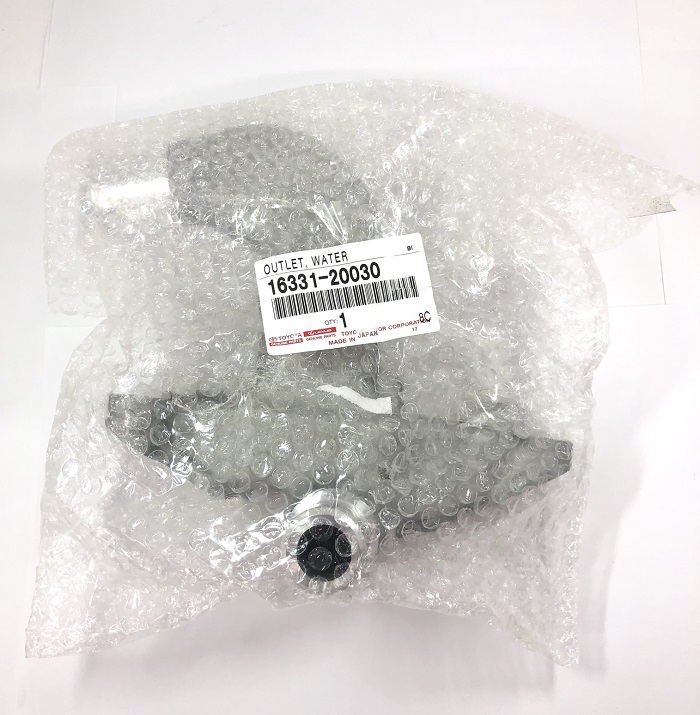 Toyota / Lexus Water Outlet 16331-20030, RX300, RX330/350, Highlander ...