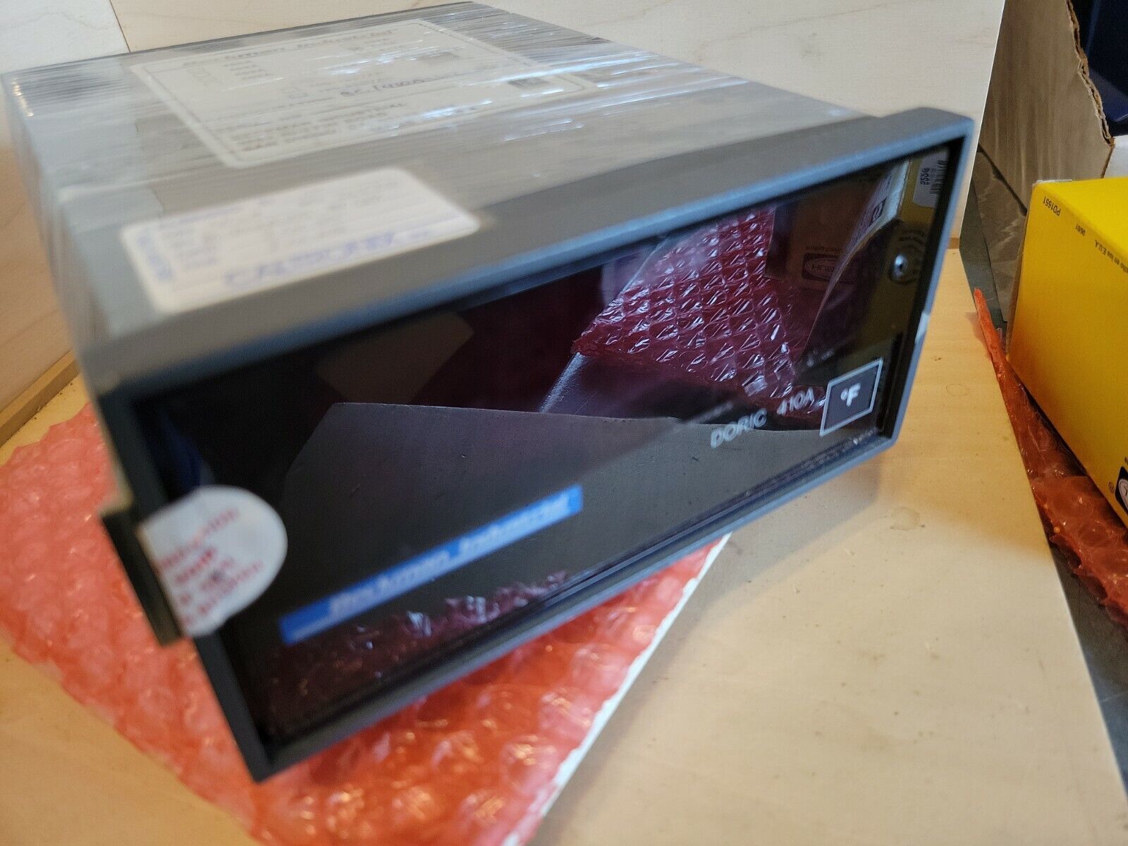 Beckman Industrial Doric 410A Digital Temperature Indicator - PLC ...