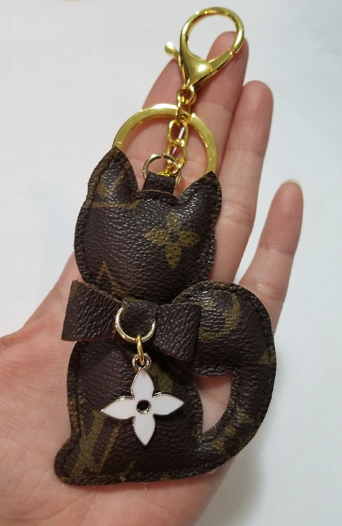 Hello Kitty Louis Vuitton Keychain Ideas | Paul Smith