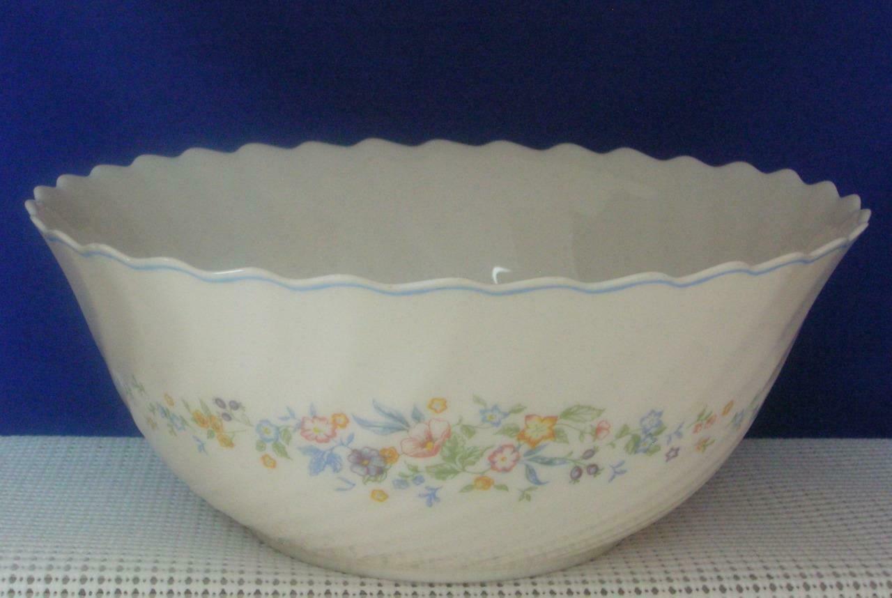 Arcopal Bowl: 1 listing