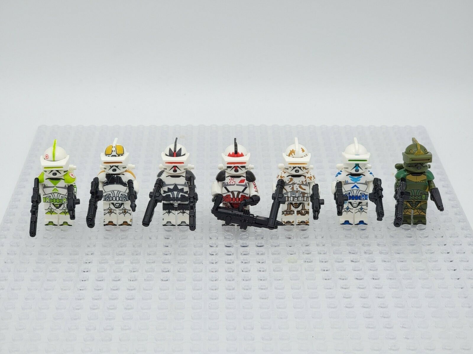 Star Wars Ahsoka's Clone Trooper Boomer Strike Battalion Medic 7pcs ...