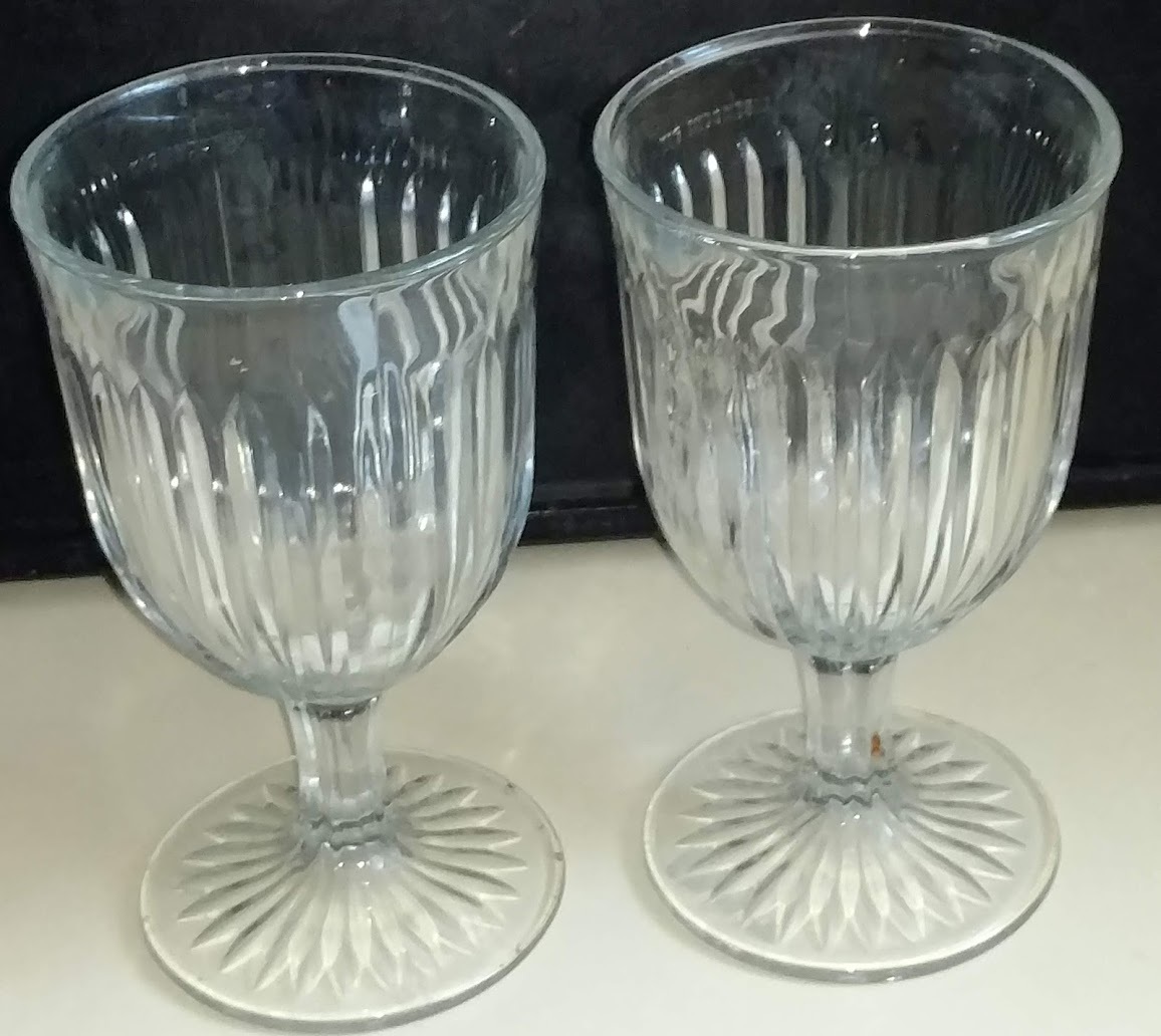Vintage Glass Goblets Art Deco KIG Stemware w Striking Vertical Lines ...