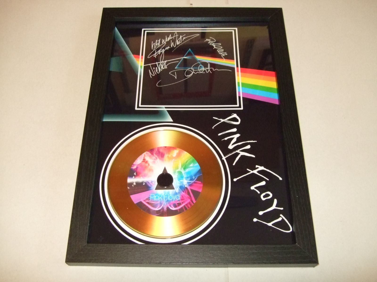 pink floyd signed disc - CDs