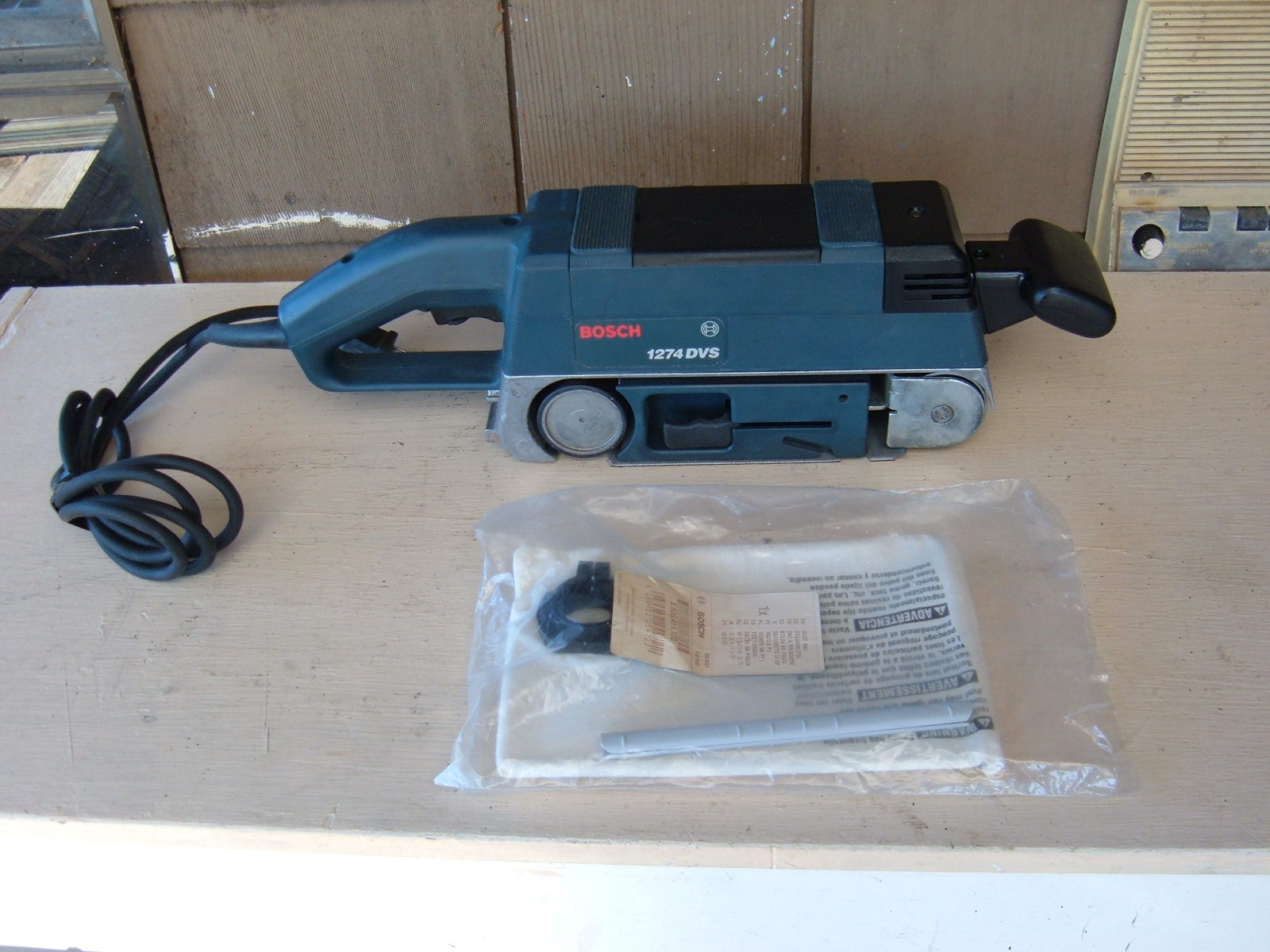 BOSCH 1274DVS 3 X 21 BELT SANDER IN EXCELLENT CONDITION MADE IN