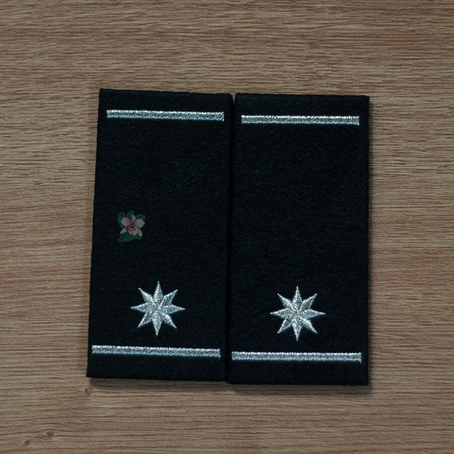 Police Sub Lieutenant Royal Thai Police Rank Insignia EPAULETTE RTA ...