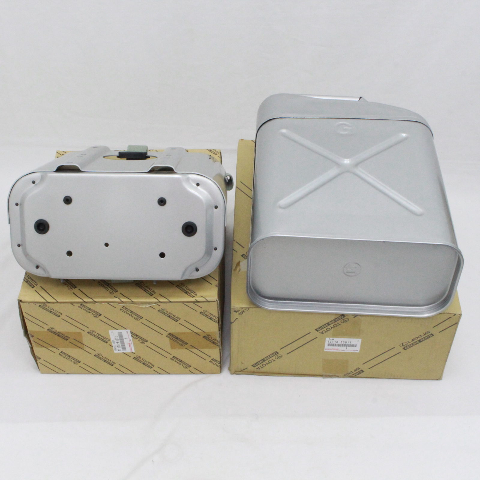 Toyota Land Cruiser FJ40 60 70 80 Jerry Can Fuel Gas Tank Mounting ...