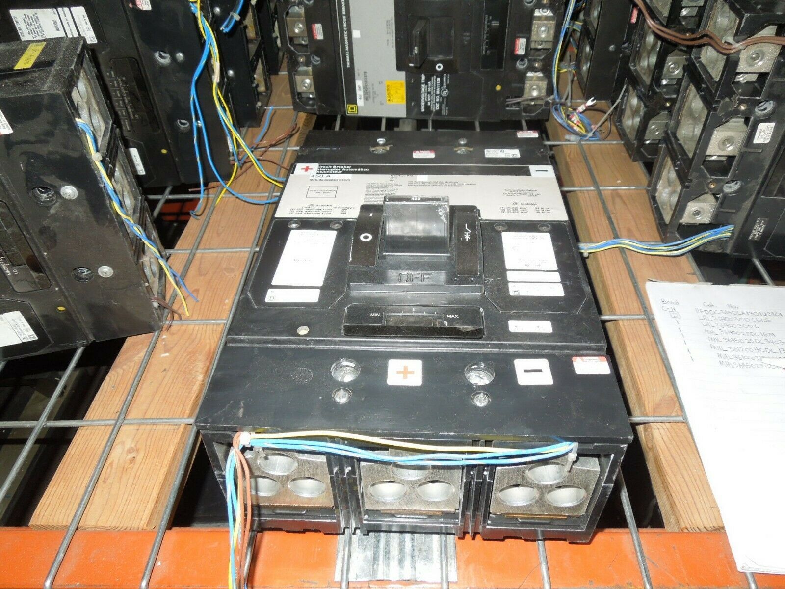 Square D MHL3645025DC1679 450A 3p 600VDC Breaker Auxiliary Switch & 48V ...