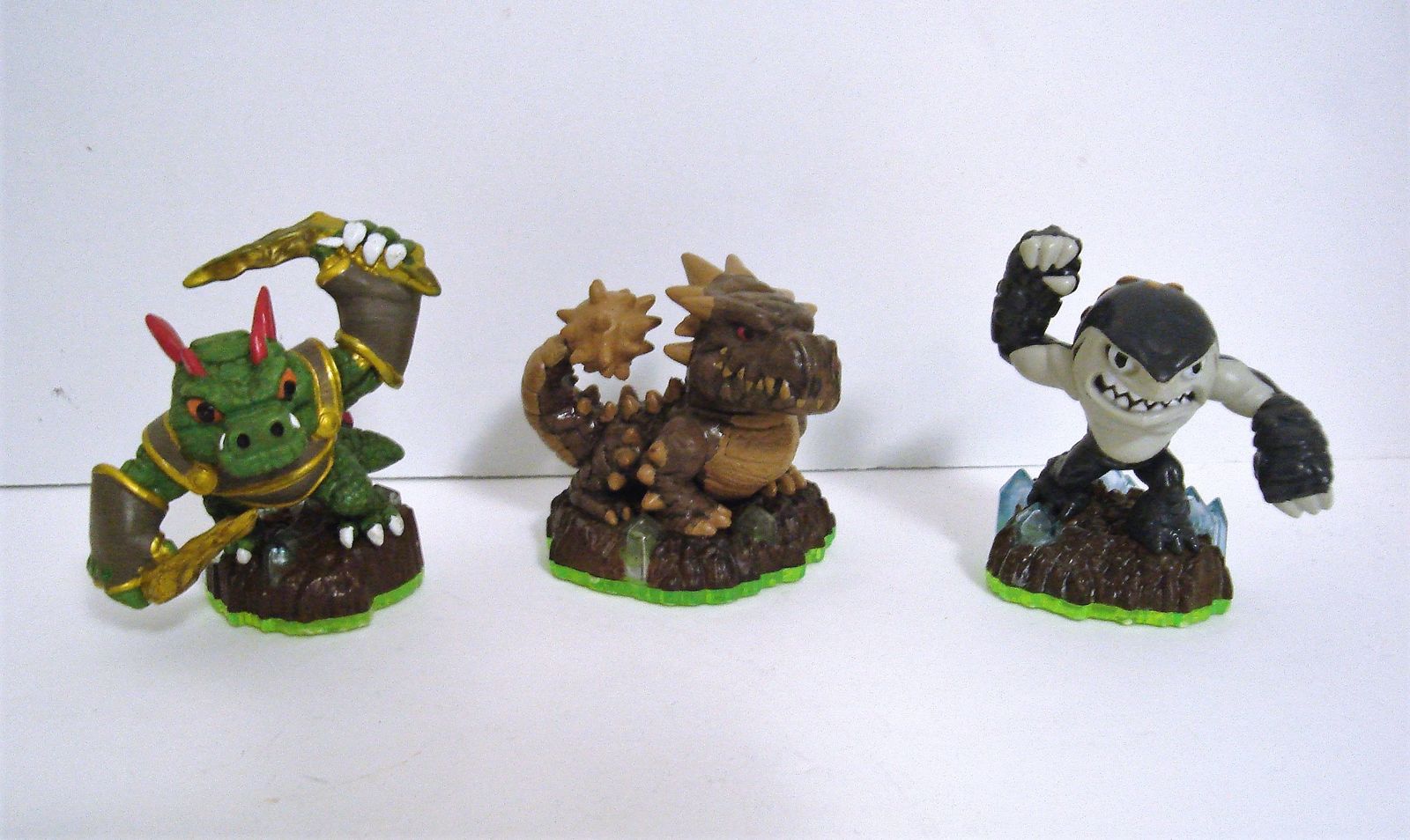 Skylanders Spyro's Adventure Dino Rang, Bash, Terrafin Earth Figures ...