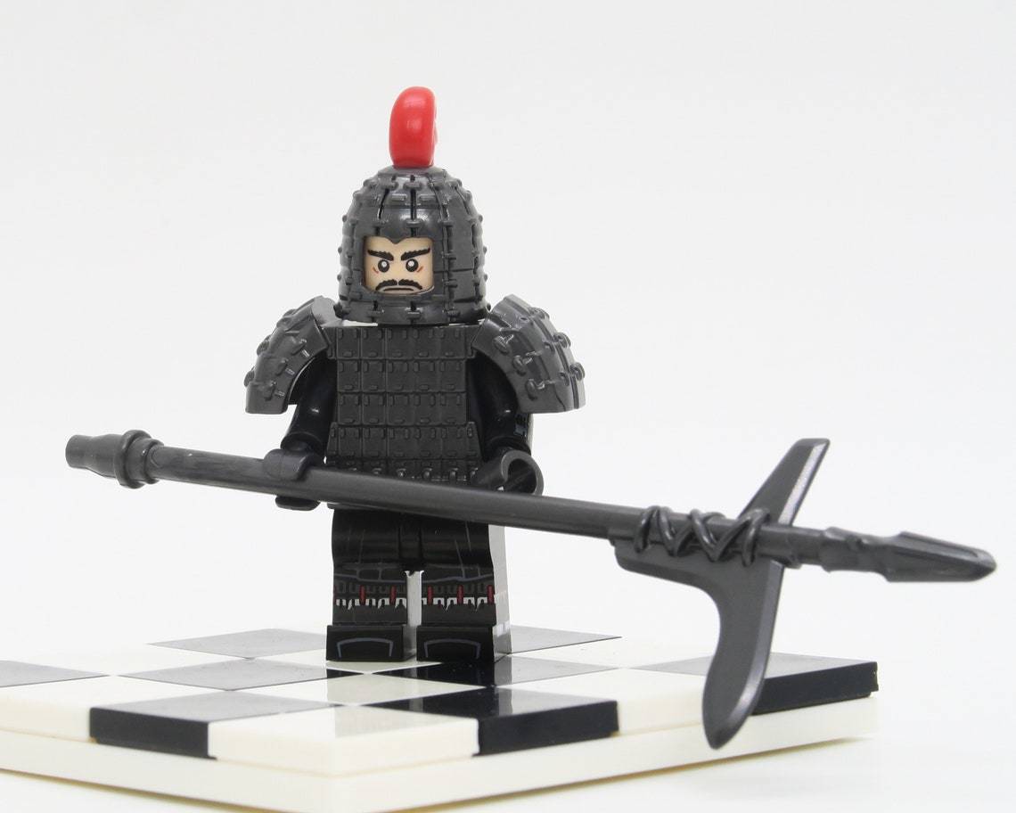 The Qin Dynasty Heavy Armour Halberd Soldier Minifigures Weapons ...