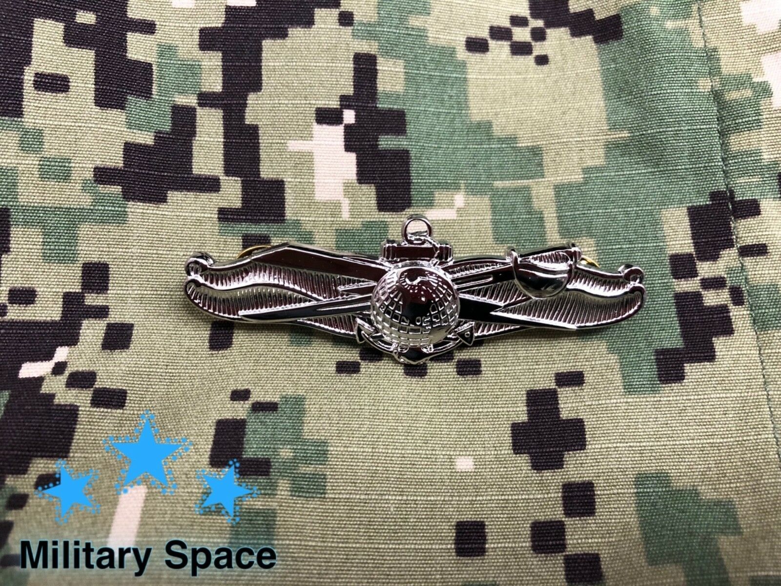 MINI ORIGINAL US NAVY Information Warfare Specialist EIWS Insignia Pin ...