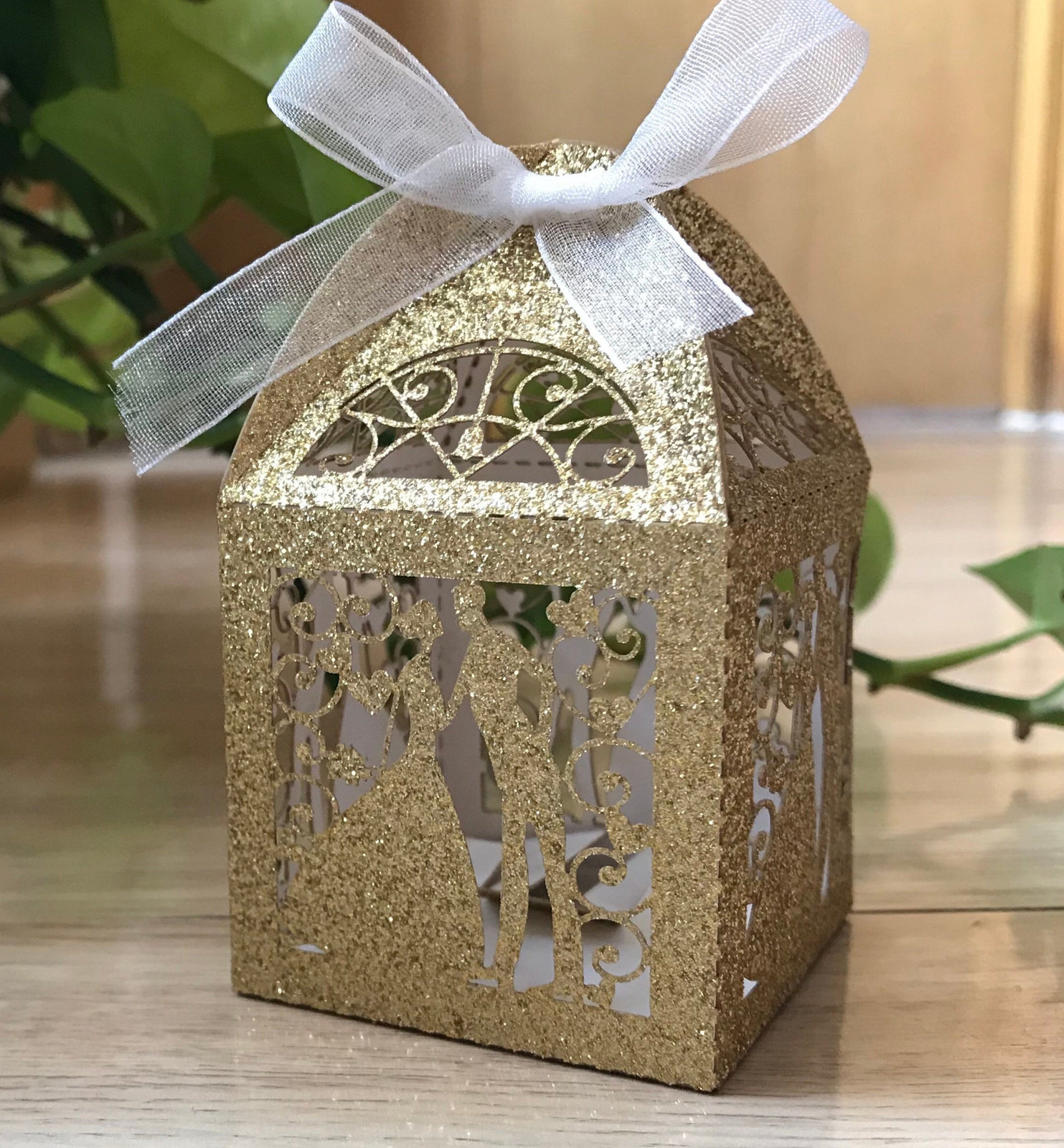100pcs Glitter Gold Laser Cut Wedding Favor Box,Laser Cut Wedding Gift ...