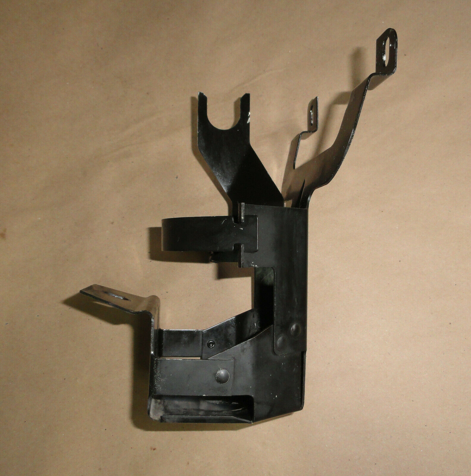 90-96 TPI LT1 LT4 Corvette A/C AC Accumulator Mount Bracket 04321 - A/C ...