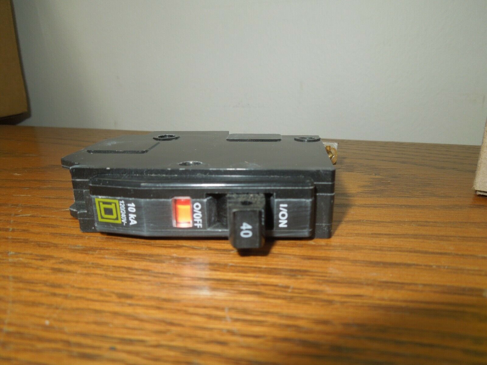 Set of 3 - Square D QOB140 40A 1P 120V Bolt-On Circuit Breakers New ...