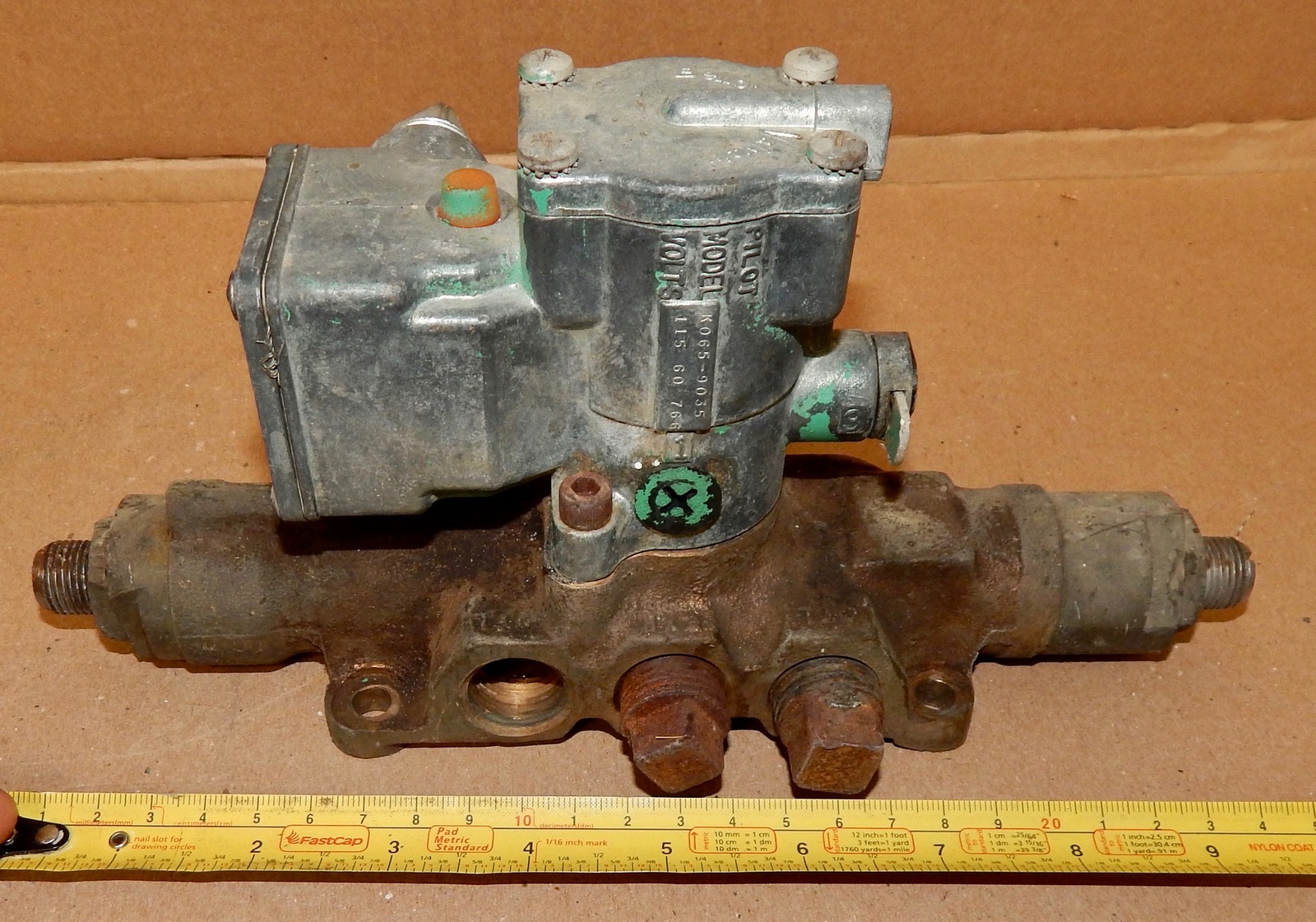 Bellows Valvair KB65-9035 Pneumatic Pilot Valve Speed King 115V 1/2"NPT ...