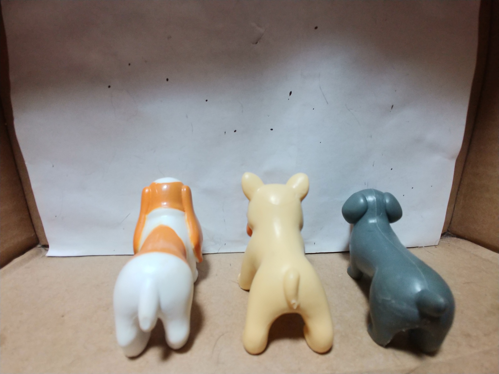 3 PVC Plastic Dogs (Beagle, Dachshund & Bulldog) - Other Dog Collectibles