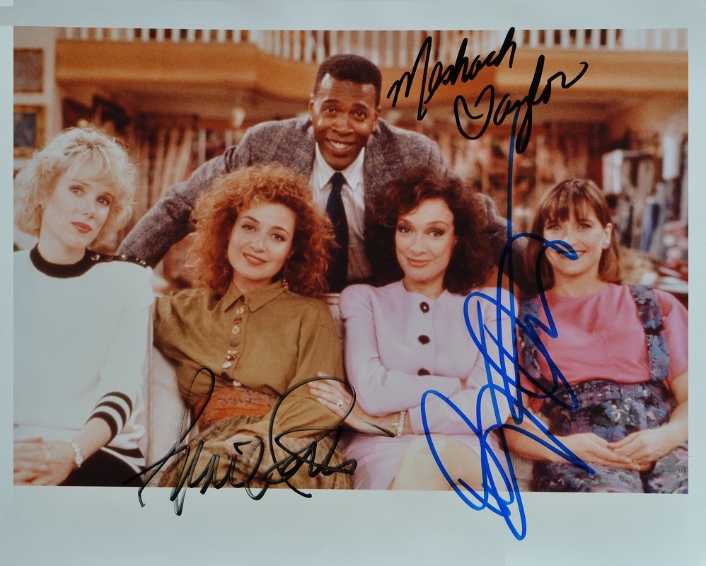 DESIGNING WOMEN CAST SIGNED PHOTO X3 - Dixie Carter, Annie Potts ...