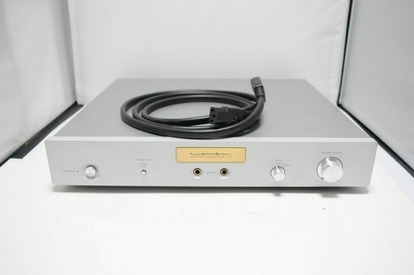 Used Luxman P-1u Headphone amplifiers for Sale | HifiShark.com