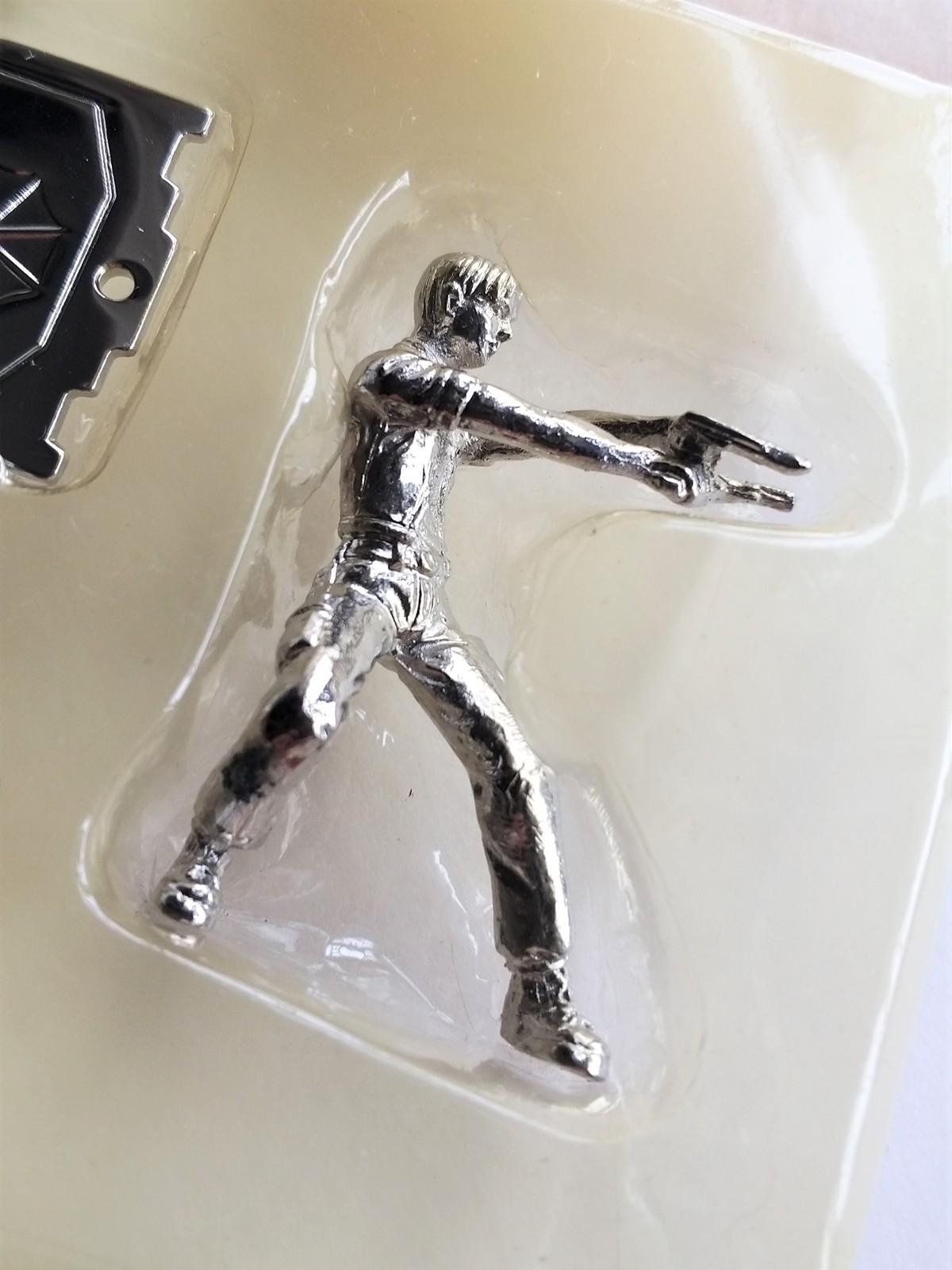 BIOHAZARD Code:Veronica UMBRELLA SYMBOL Toy Set - Hong Kong Comic ...