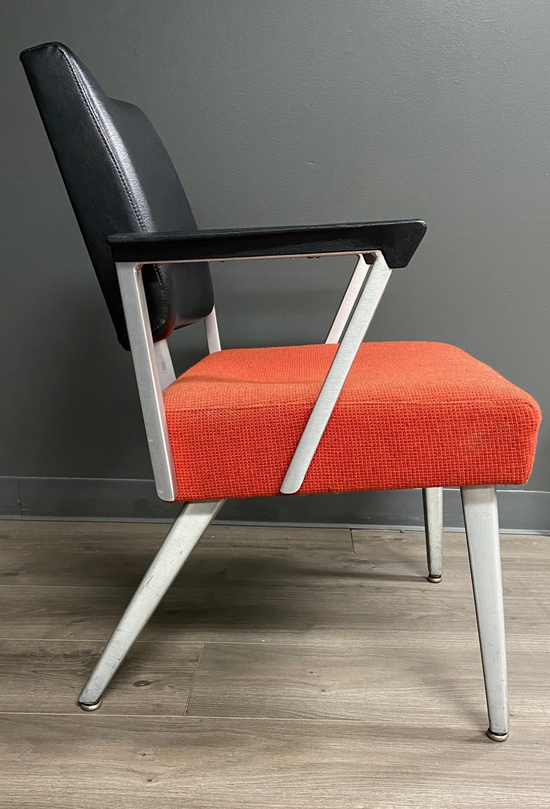 Vintage Good Form General Fire Proofing Industrial Aluminum Arm Chairs ...