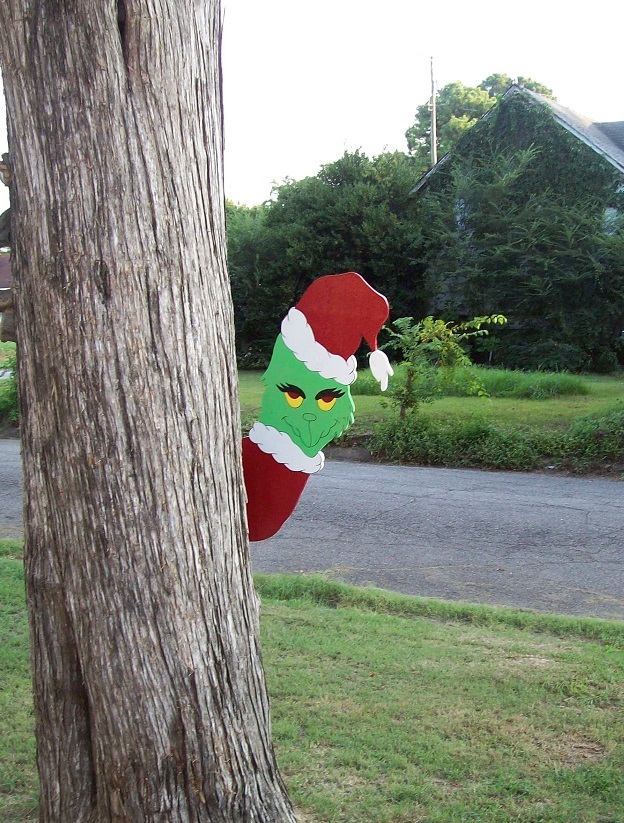 Grinch Tree Peeper Peeking Christmas Yard Woodworking Plans Pattern ...