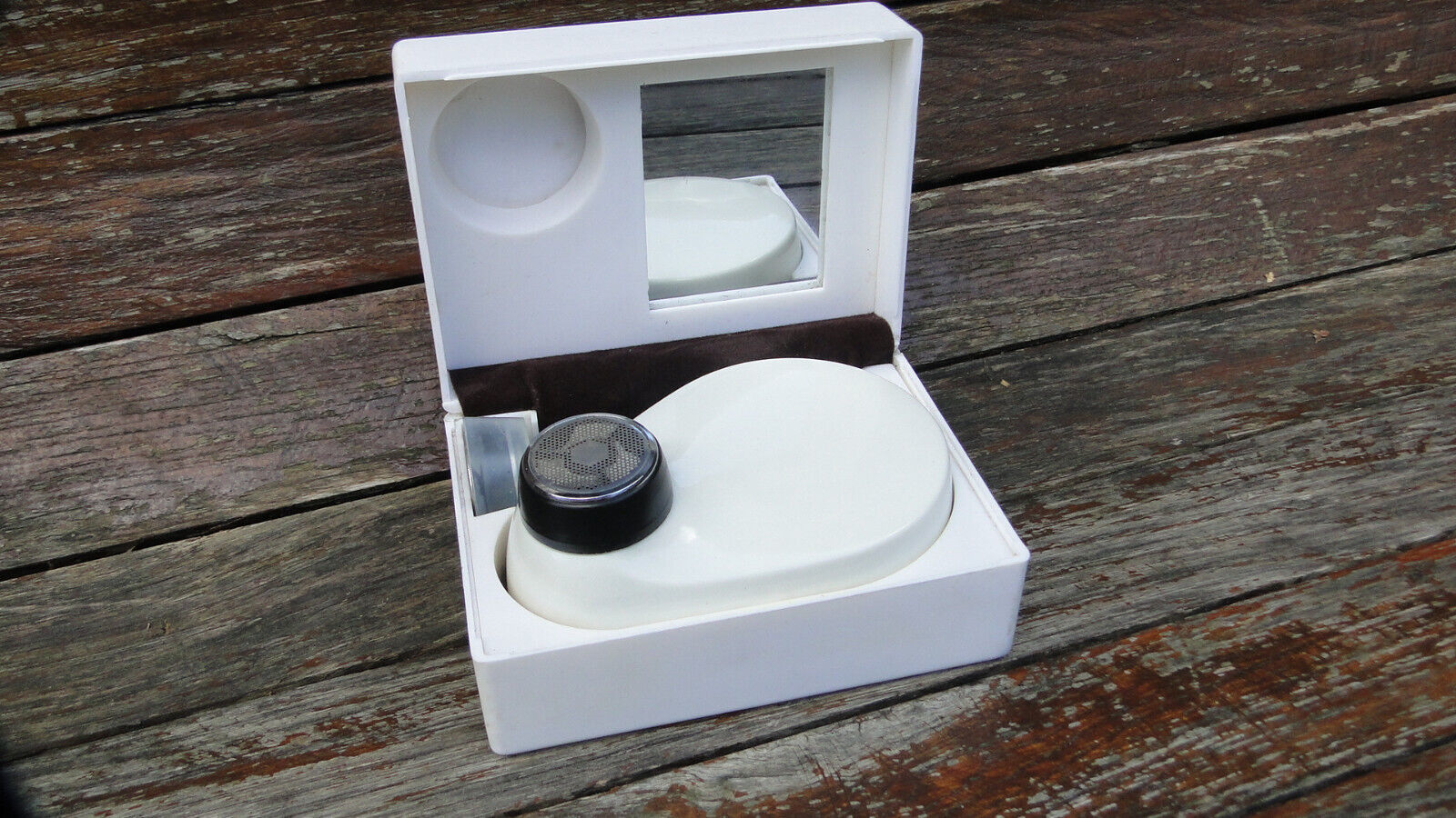 Antique Soviet USSR Wind UP Shaving Machine Shaver SPUTNIK-2 Bakelite ...