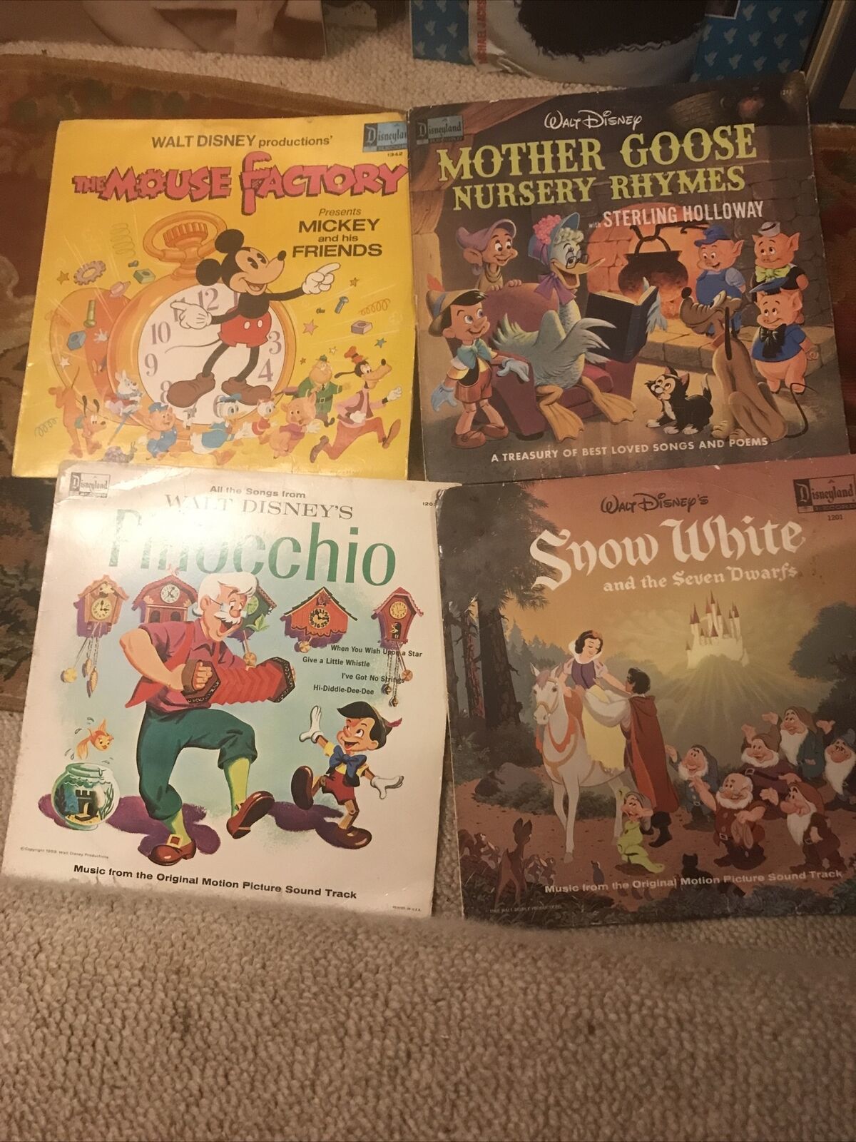 Lot Of 4 Disney LPs Snow White & 7 Dwarfs Pinocchio,Mother Goose ...