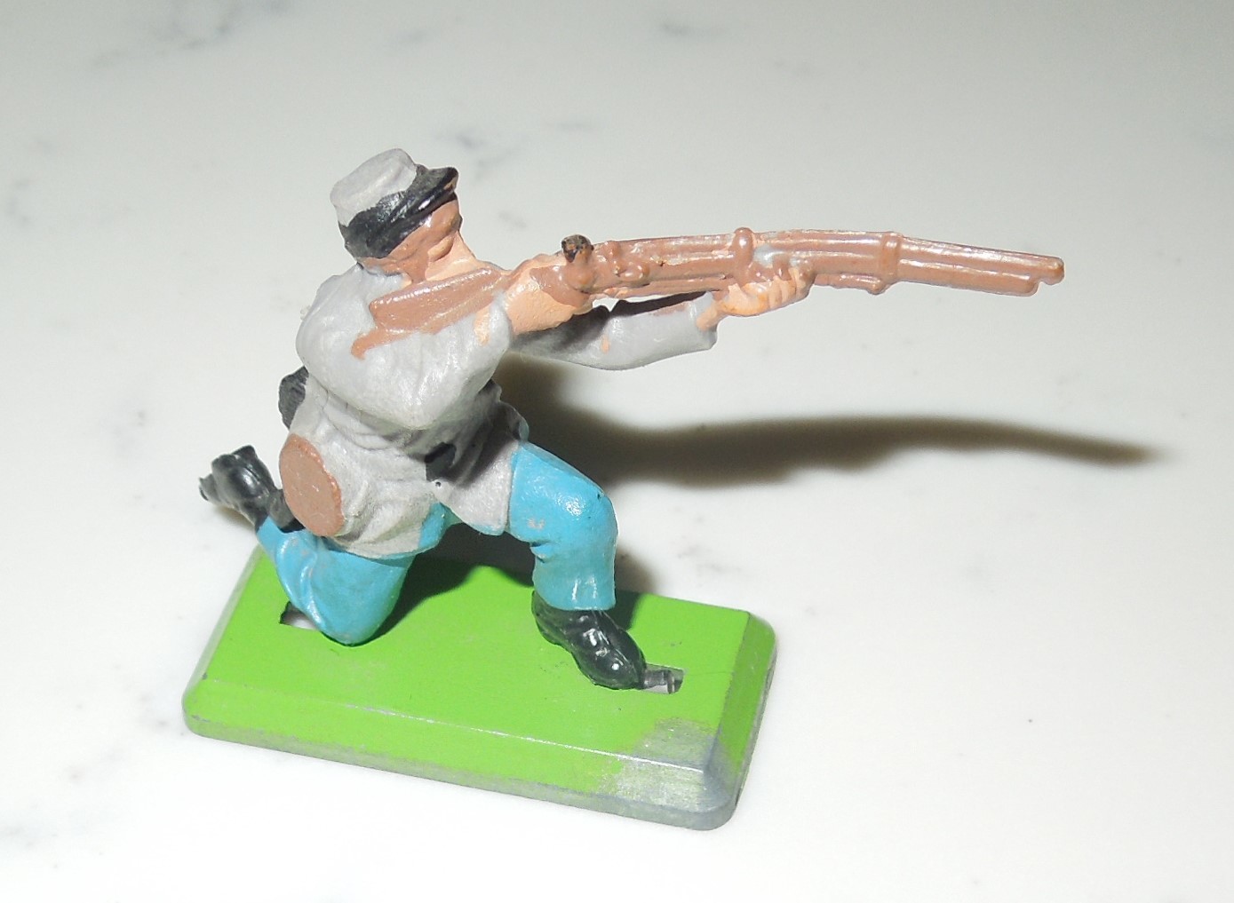 1971 Britains Ltd. Deetail US Confederate Rifleman Toy Soldier Civil ...