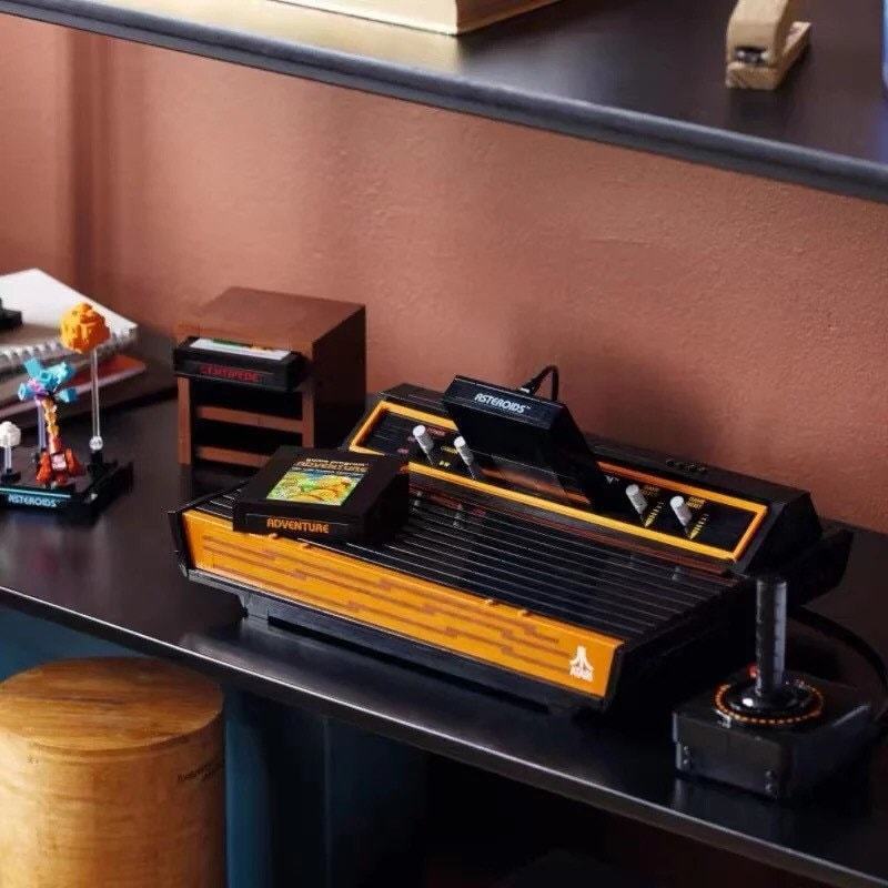 Atari 2600 Entertainment System Building Block Set - Building Toy ...