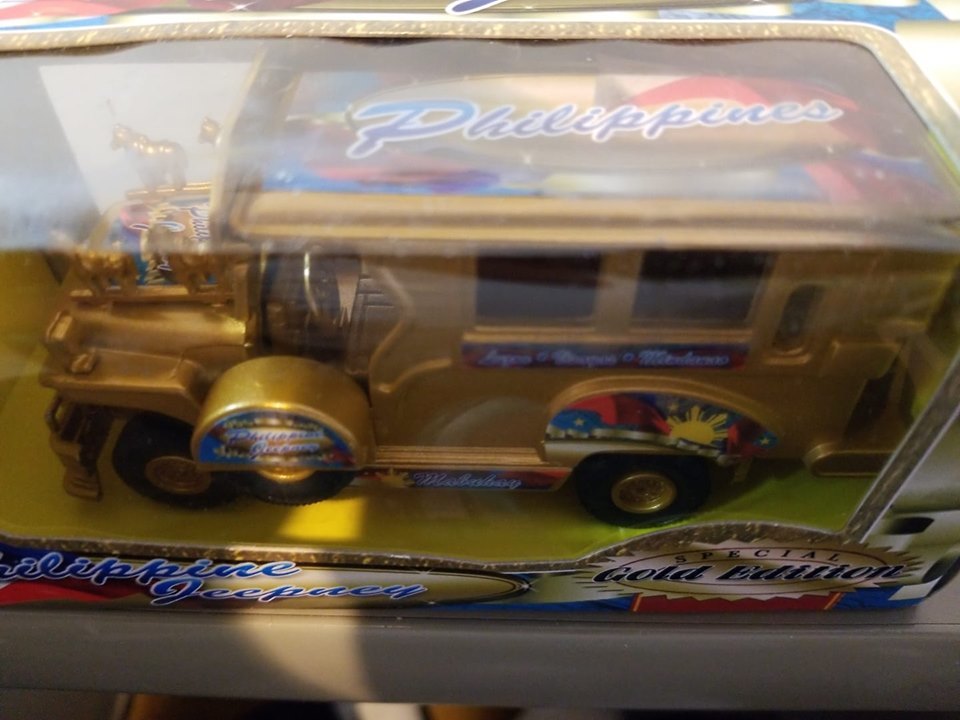 Jeepney of the Philippines-Gold Edition with the Pi flag on the roof ...
