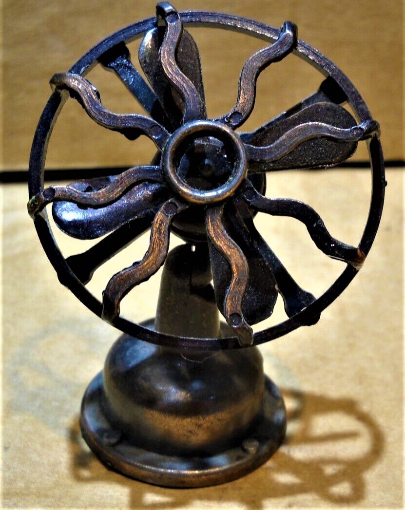 Pencil Shatpner Vintage Pencil Sharpner Die-Cast Fan Pencil Sharpener ...