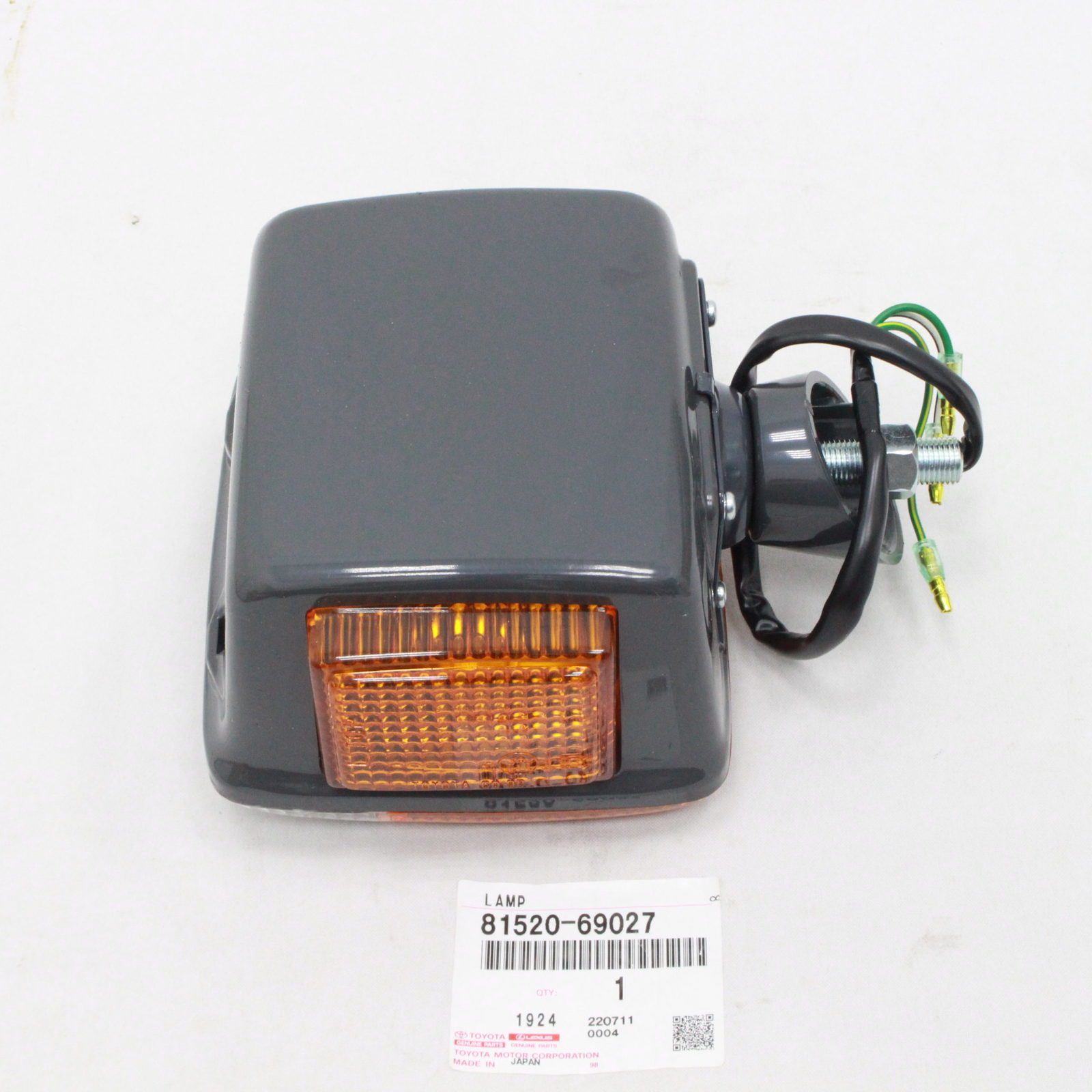 Toyota Land Cruiser FJ40 BJ40 Front Left Turn Signal Light Lamp OEM ...