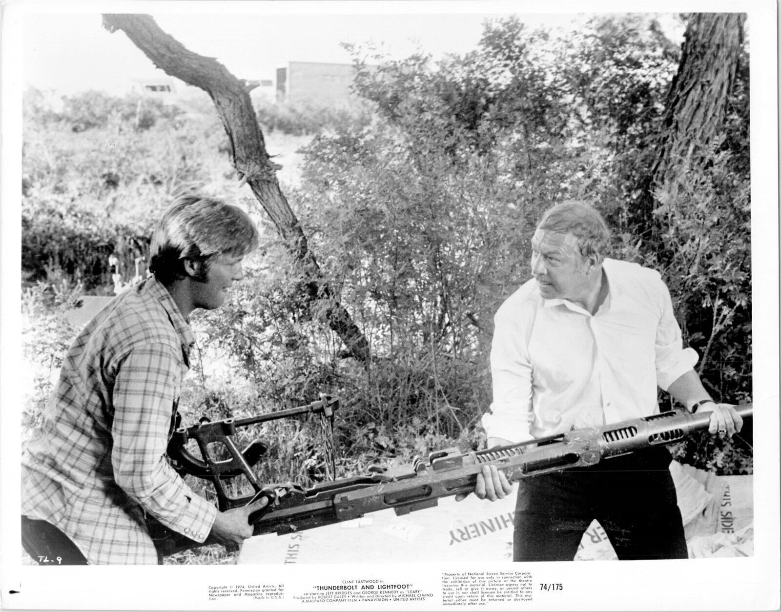 Thunderbolt and Lightfoot 1974 8x10 original photo Jeff Bridges George ...