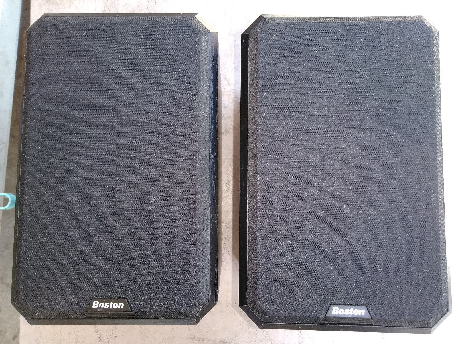 Used Boston Acoustics HD5 Bookshelf speakers for Sale | HifiShark.com