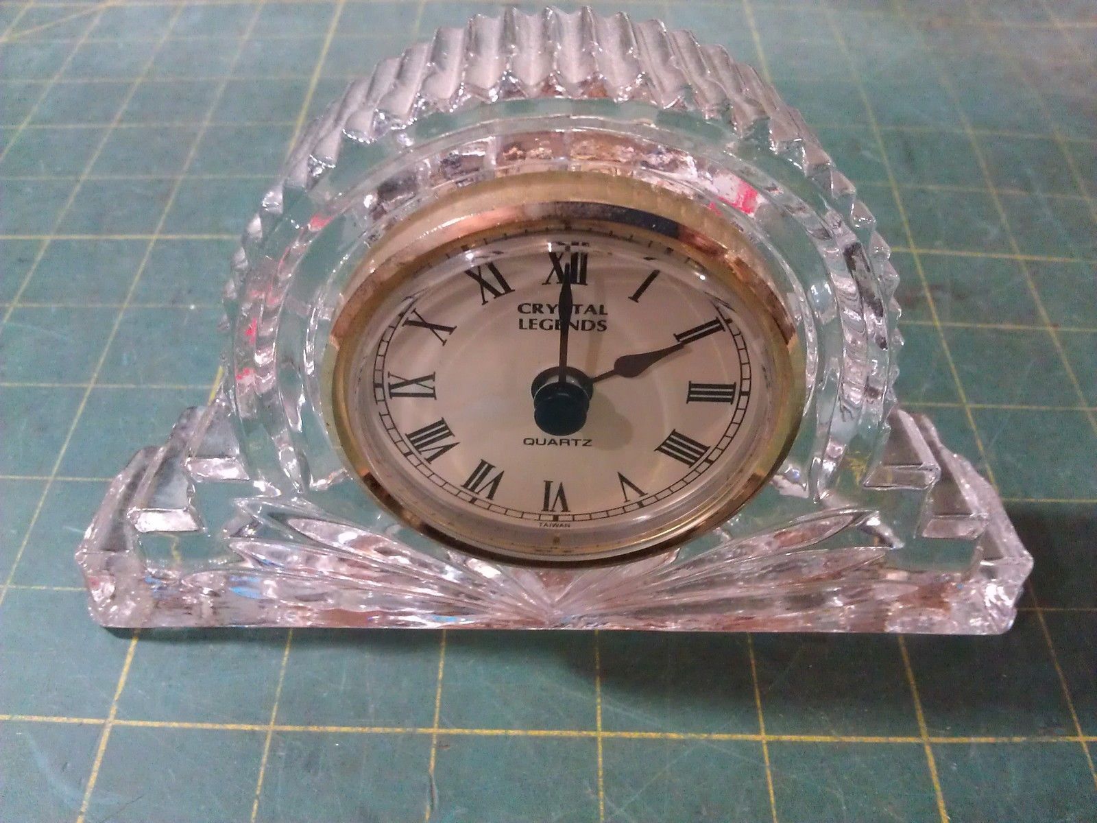 7MM38 CRYSTAL LEGENDS BY GODINGER DESK CLOCK, MADE IN TAIWAN, LEAD ...